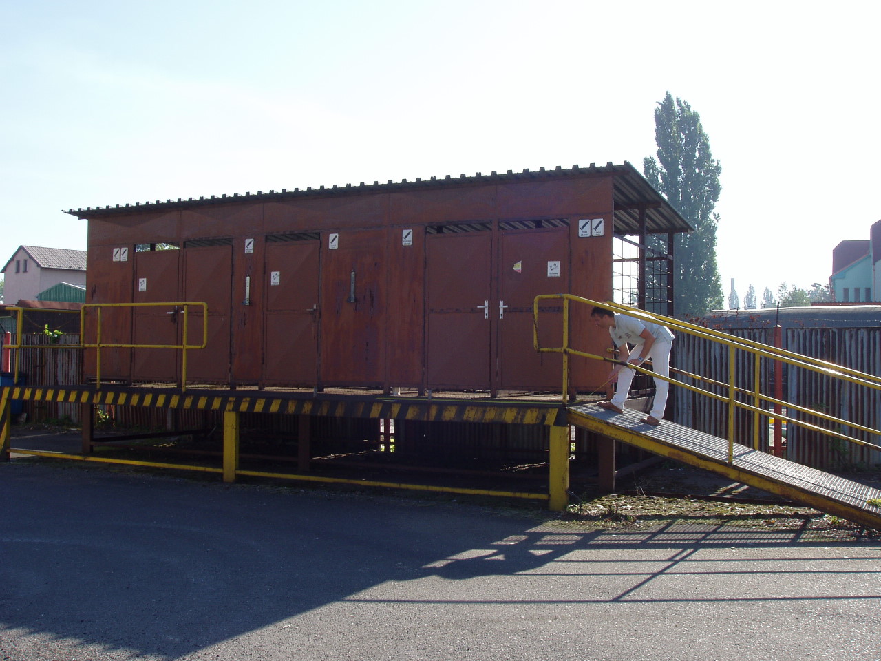 Ocelový sklad technických plynů